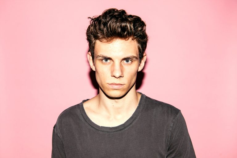 Tim Kamrad im Interview zu seinem Debütalbum (03/18) | Mucke und mehr