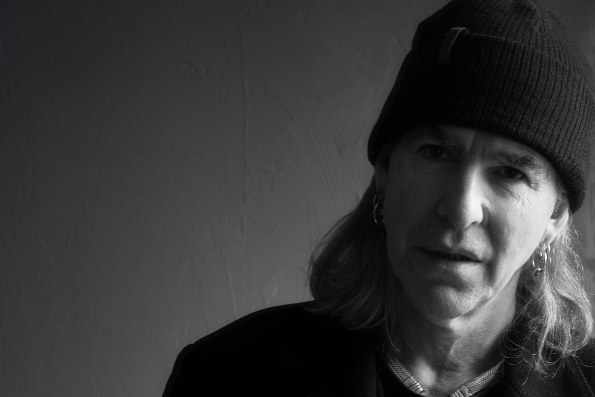 New Model Army-Frontmann Justin Sullivan veröffentlicht nach 18 Jahren ...