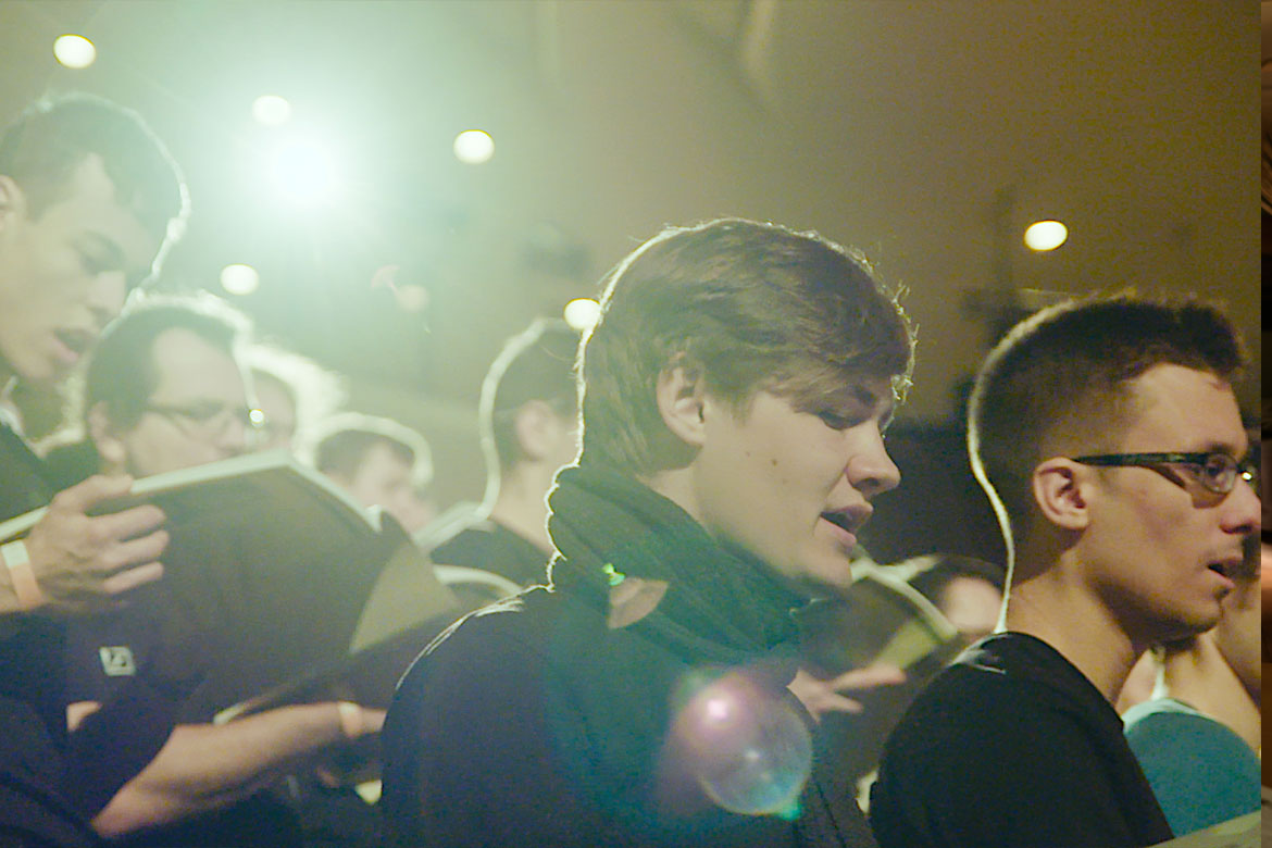 "Unsere Herzen – ein Klang" - eine Doku über die Kraft des Chor-Singens ...