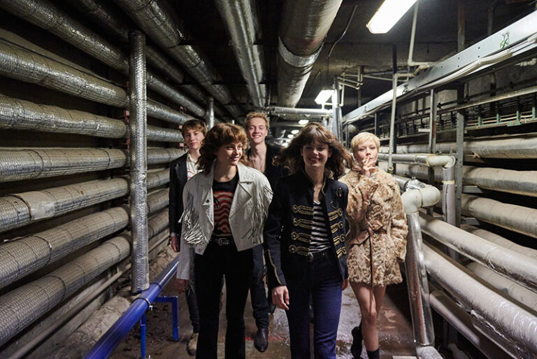 "Wir Kinder vom Bahnhof Zoo" – die Serie zum berühmten Buch jetzt auf ...